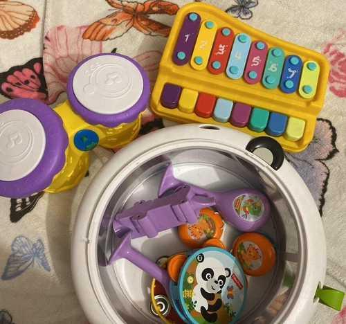 Музыкальные игрушки для малышей