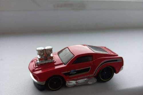 Hot wheels Ford mustang 2016