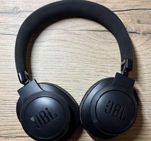Наушники JBL