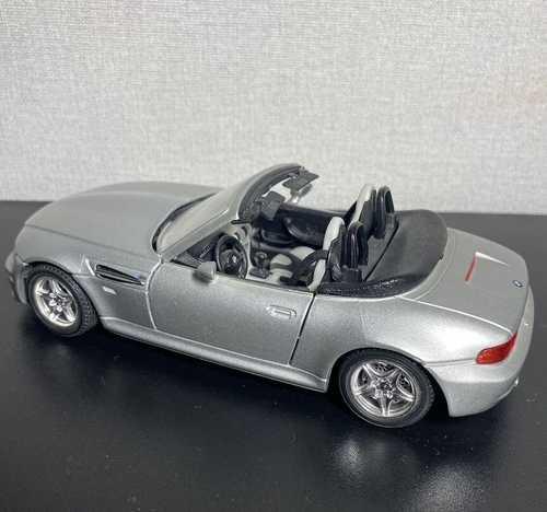 BMW M Roadster 1996 года 1/24