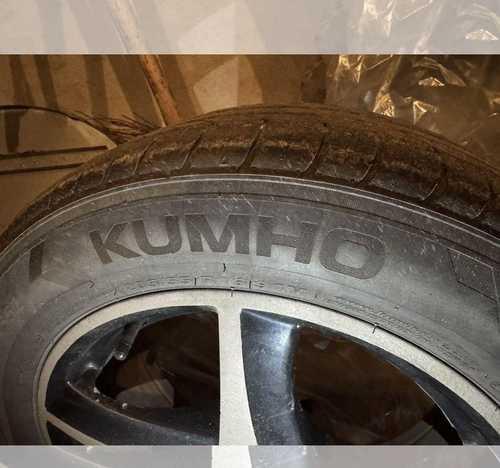 Kumho Ecsta HS52 205/55 R16 91V