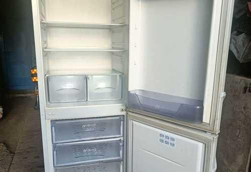 Холодильник Бирюса-131R