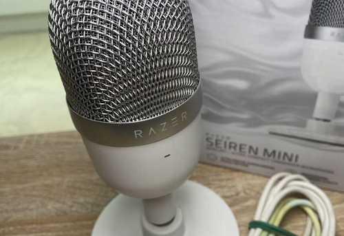 Микрофон Razer Seiren Mini