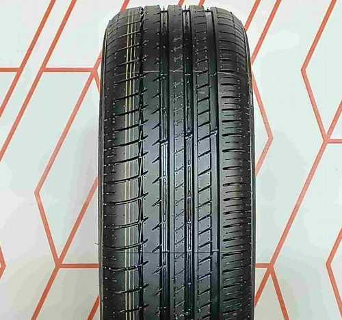 Triangle Sportex TSH11 265/40 R20 104W