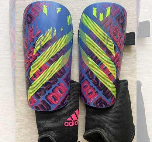 Щитки футбольные adidas