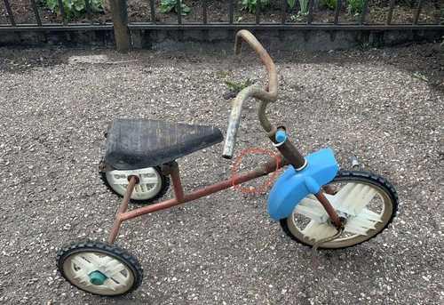 Детский трехколесный велосипед из СССР