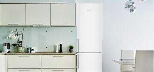 Холодильник двухкамерный Атлант(no frost)(новый)
