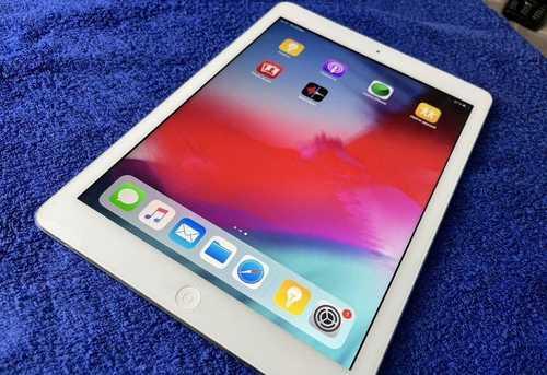 iPad 9,7 дюйма с симкой White 4G