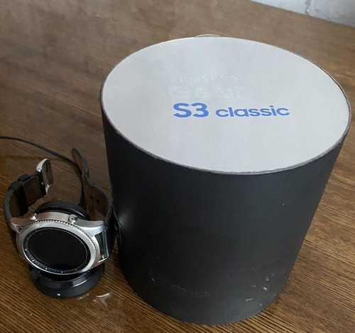 Часы samsung gear s3 classic