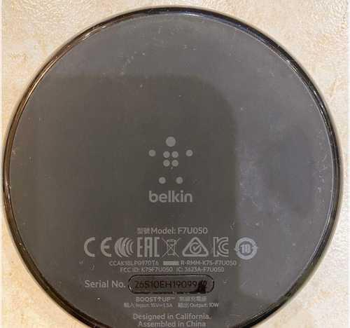 Беспроводная зарядка belkin