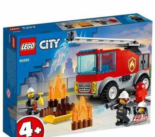 Lego City 60280 Пожарная машина с лестницей