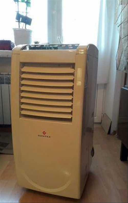 Кондиционер напольный Dantex RK-07PLC-R
