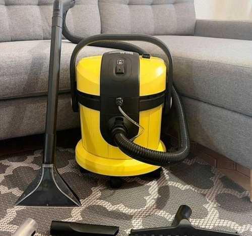 Моющий пылесос Karcher Se 4002