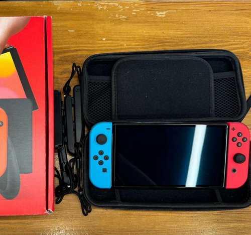 Nintendo Switch Oled 256GB комплект