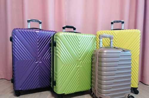 Чемодан на колёсах Travel S, M, L