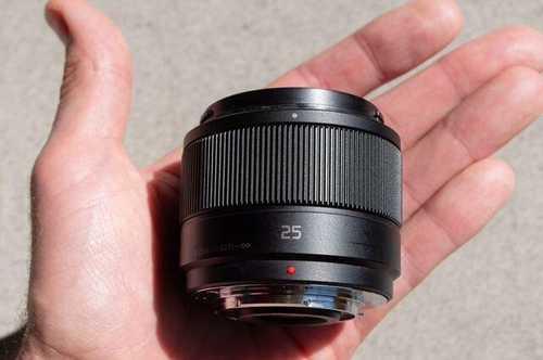 Panasonic Lumix G 25mm f/1.7