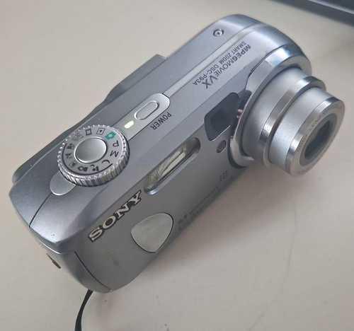 Sony cyber shot dsc p93a