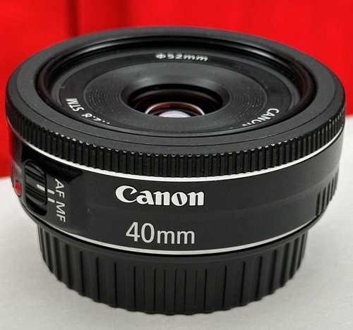 Canon EF 40mm f/2.8 STM