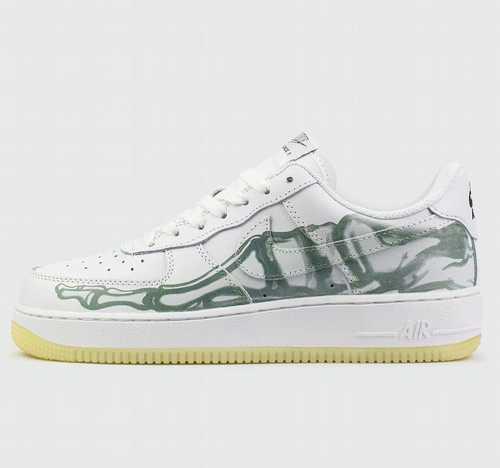 Кроссовки Nike Air Force 1 Low Skeleton Wmns Tripl