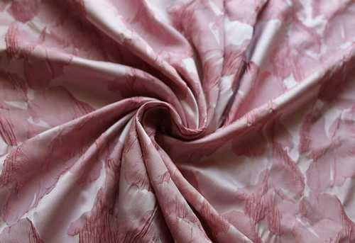 Ткань стрейч. выбор большой ткани