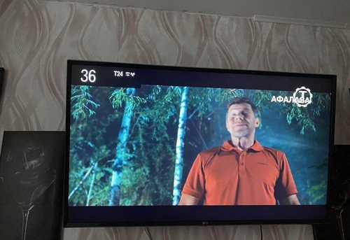 43" (108 см) Телевизор LED LG 43LK5910PLC черный