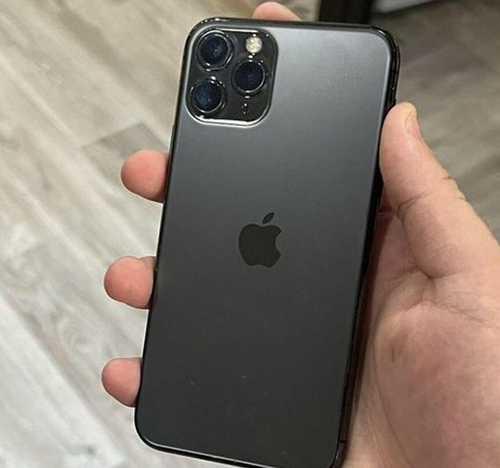 iPhone 11 Pro, 64 ГБ