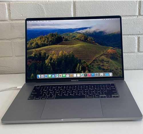 MacBook Pro 16 2019 i7 32/512gb