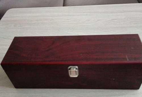 Подарочная деревянная коробка футляр для бутылки