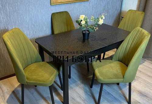 Большой кухонный стол и стулья комплект