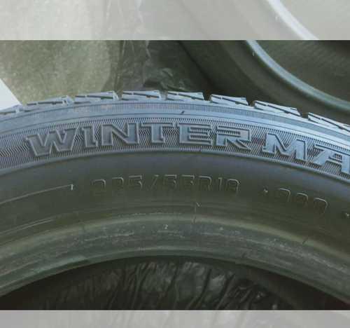 Dunlop SP Winter Maxx WM01 225/55 R18