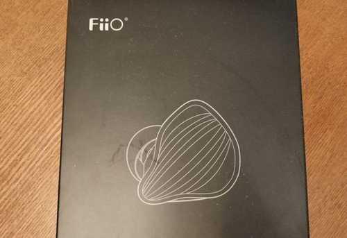 Аудиофильские наушники Fiio FH5
