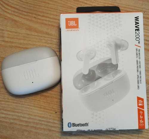 Беспроводные наушники jbl wave 200tws