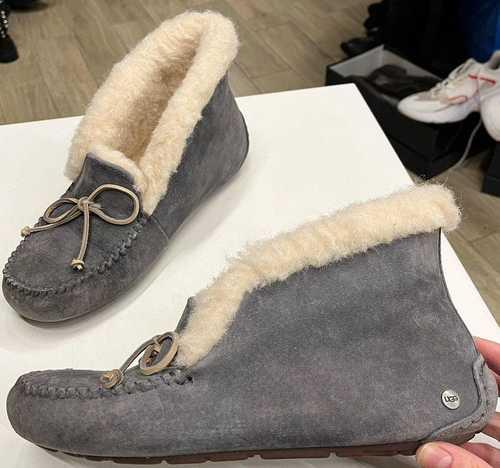 Угги мокасины ботинки новые UGG 39 США