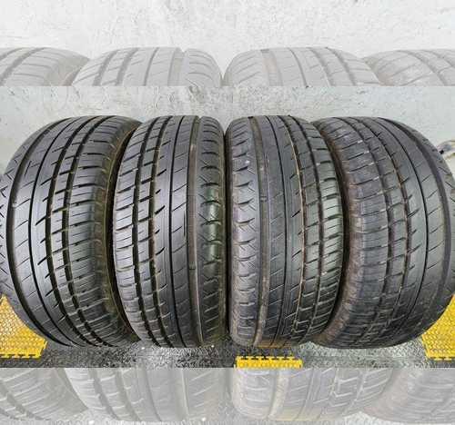 Viatti Strada Asimmetrico V-130 205/55 R16