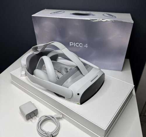 Шлем vr pico 4 128gb