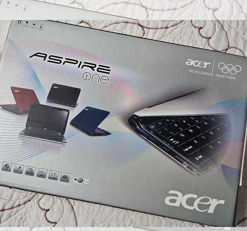 Ноутбук acer aspire 1