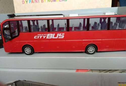 Автобус игрушка на радиоуправлении