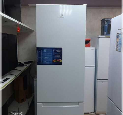 Холодильник Indesit Full No Frost 200sm(Доставка)