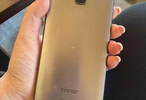 Телефон Honor 5C