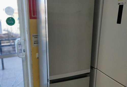 Холодильник Hotpoint-Ariston HTS 4200 S цн