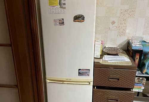 Холодильник Samsung на запчасти