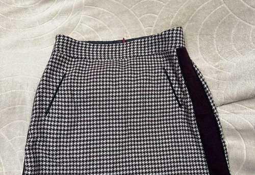 Короткая юбка Zara