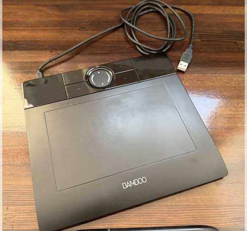 Графический планшет Wacom Bamboo MTE-450