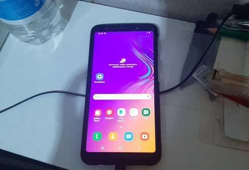 Samsung Galaxy A7 (2018), 4/64 ГБ
