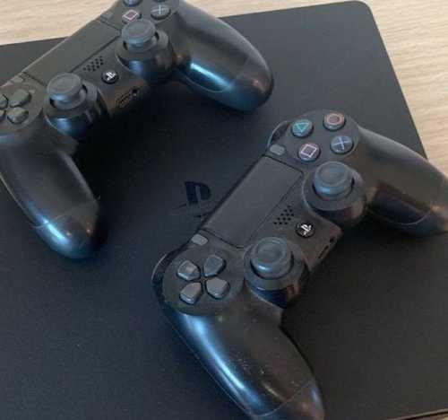 Приставка Sony playstation, 1 Tb с 2 джойстиками