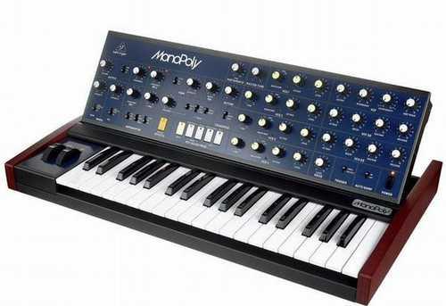 Behringer MonoPoly