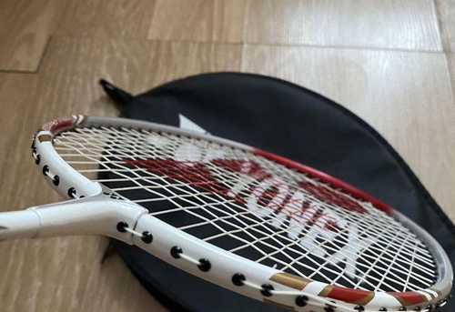 Теннисная ракетка yonex