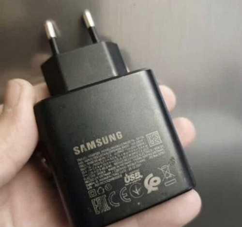 Зарядное устройство Samsung