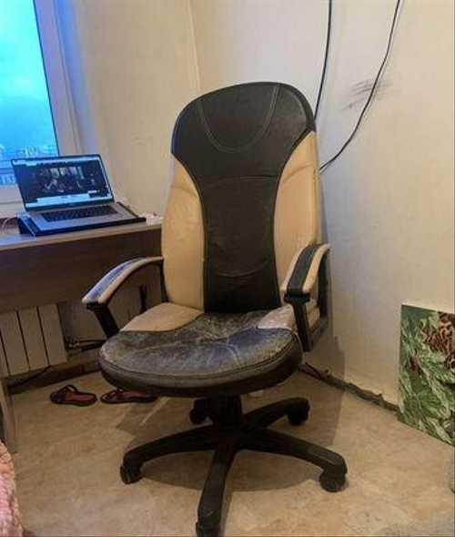 Продам компьютерный стул бу