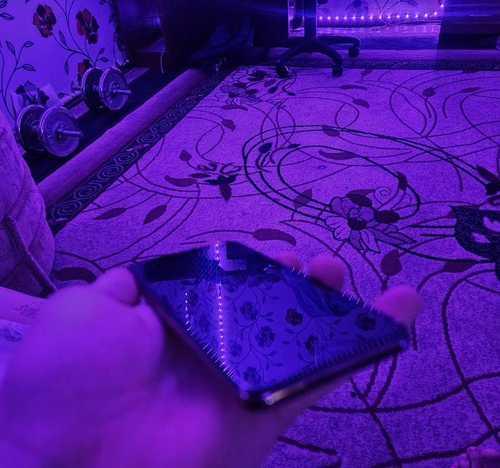 iPhone Xs, 64 ГБ